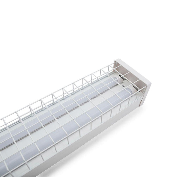 Atom AT9884 - Wide Body Wire guard Battens IP20